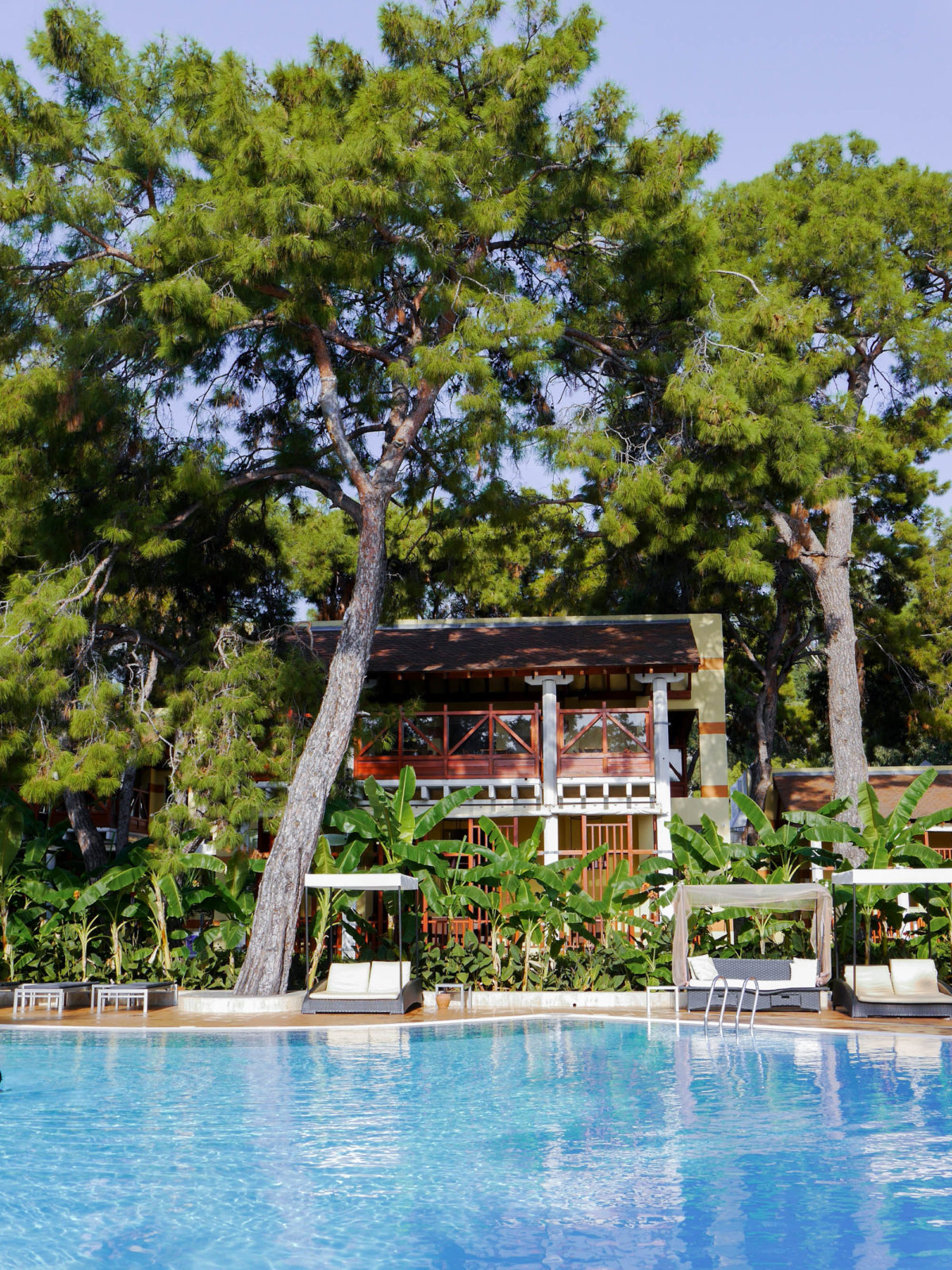 Hotel Review: ROBINSON Camyuva - The Classy Cloud